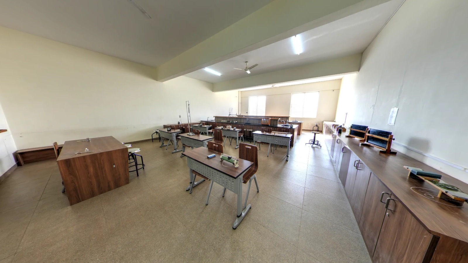 MVM PU College